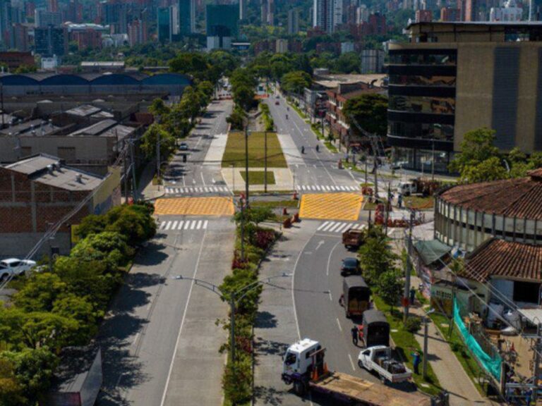 Metroplús, 20 años transformando la movilidad del territorio – Metroplús